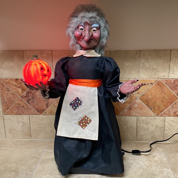 Telco Creations | Holiday | Vintage Halloween Witch Animatronic Works ...